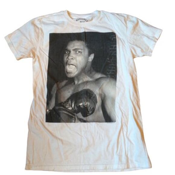 Ali | Shirts | Muhammad Ali Mens Md Graphic Tshirt | Poshmark